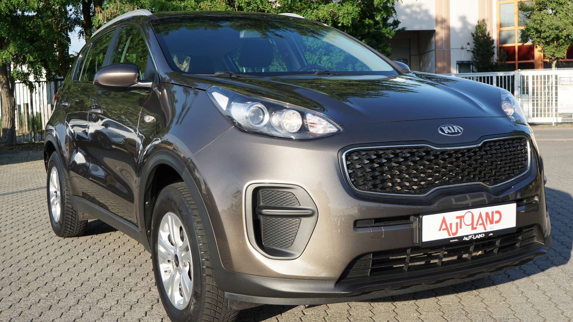 Kia Sportage 1.6 Attract 2WD PDC Klima Touchscreen