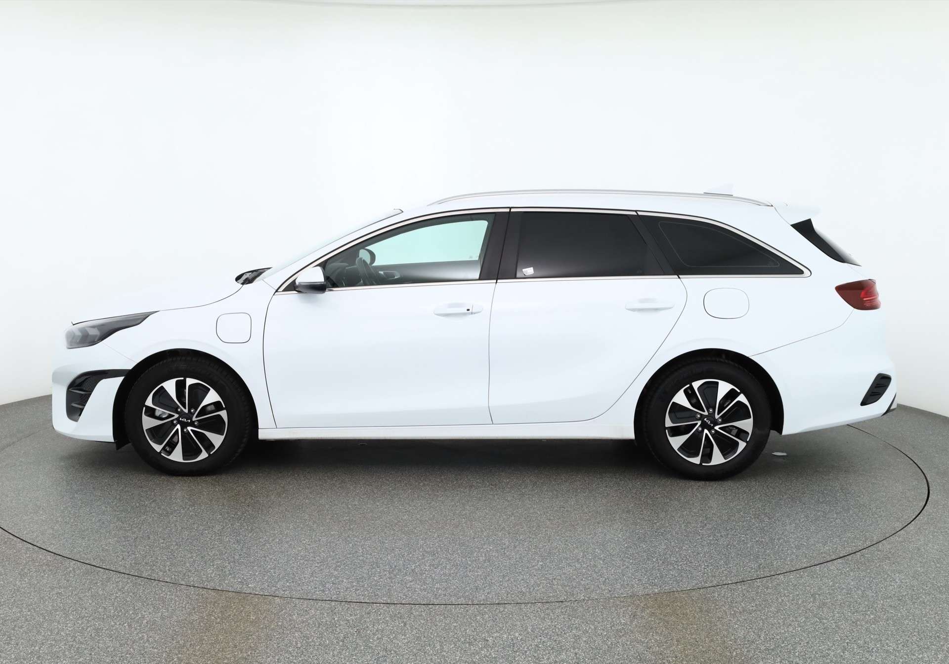 Kia Ceed SW 1.6 Plug-in Hybrid Vision Navi Kamera