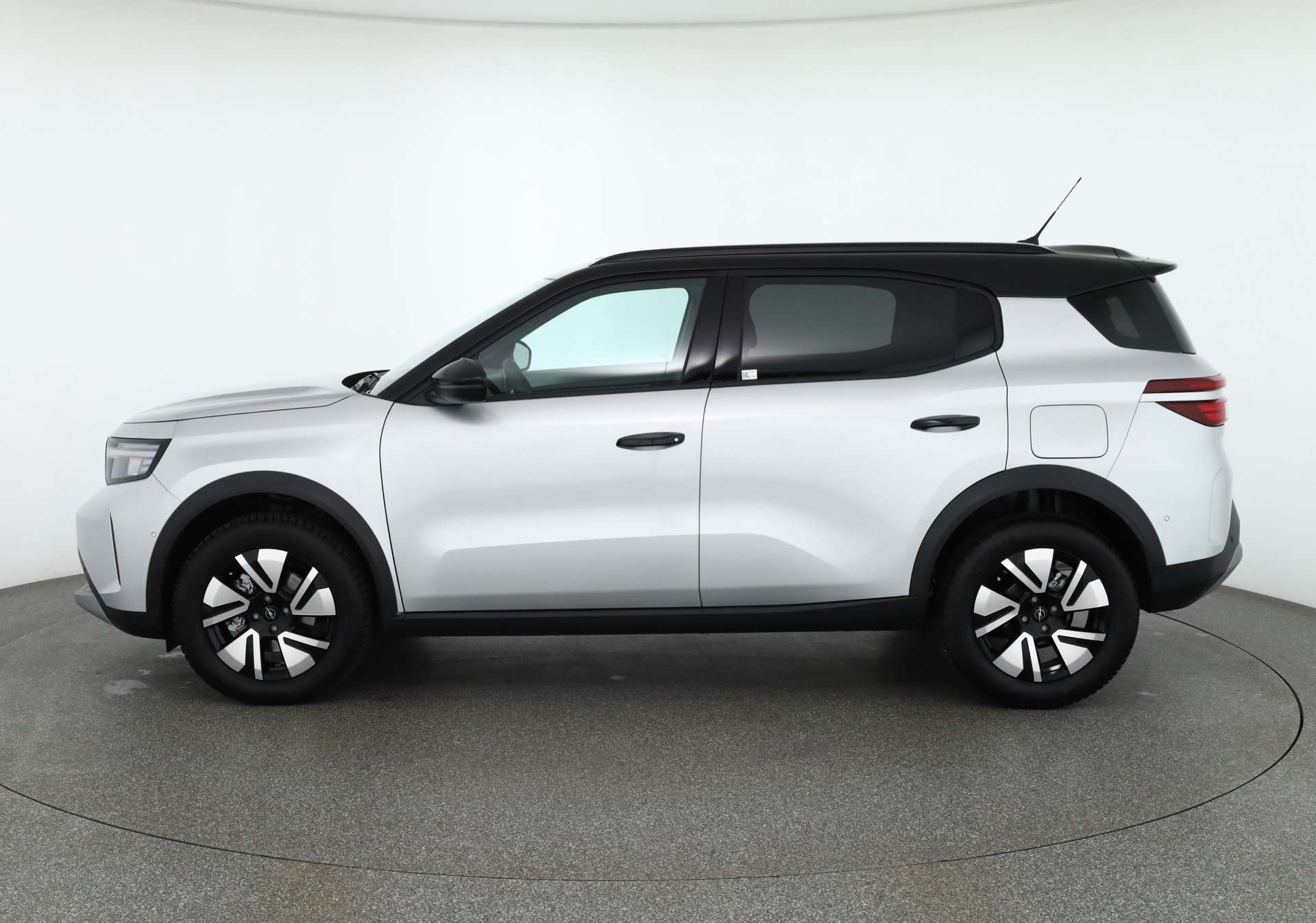 Opel Frontera GS 1.2 Mild-Hybrid LED Kamera Navi AHK